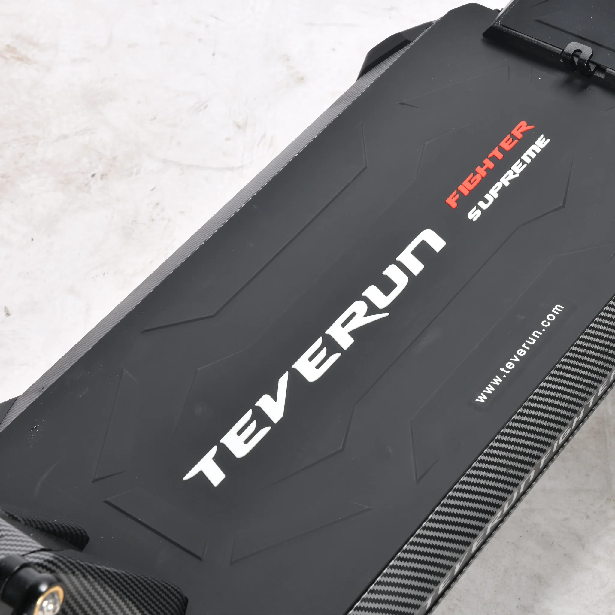 Teverun Fighter Supreme 7260R // V4 Model 2025